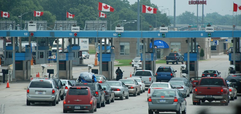Border Crossing: Driving Your U.S. Purchases Back to Canada