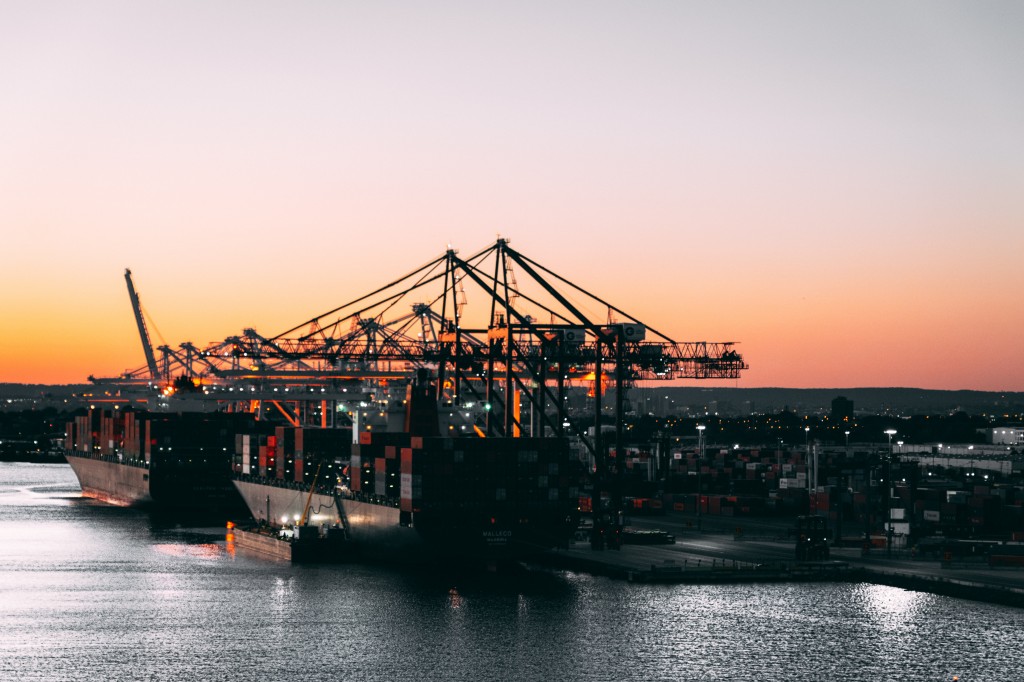 3 Key Things to Watch Out for When Selecting an Ocean Freight Carrier